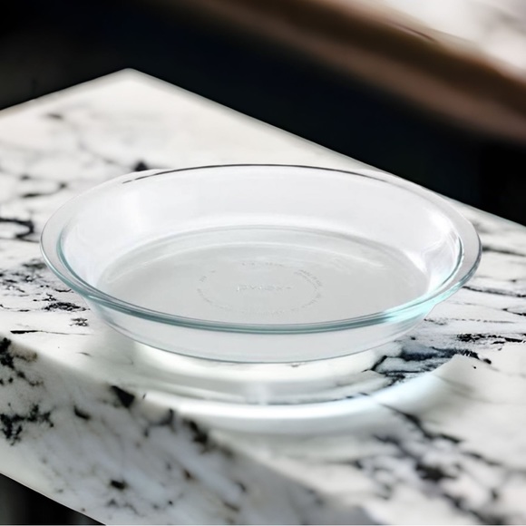 Pyrex | Kitchen | 4 Vintage Pyrex Glass Pie Plates | Poshmark